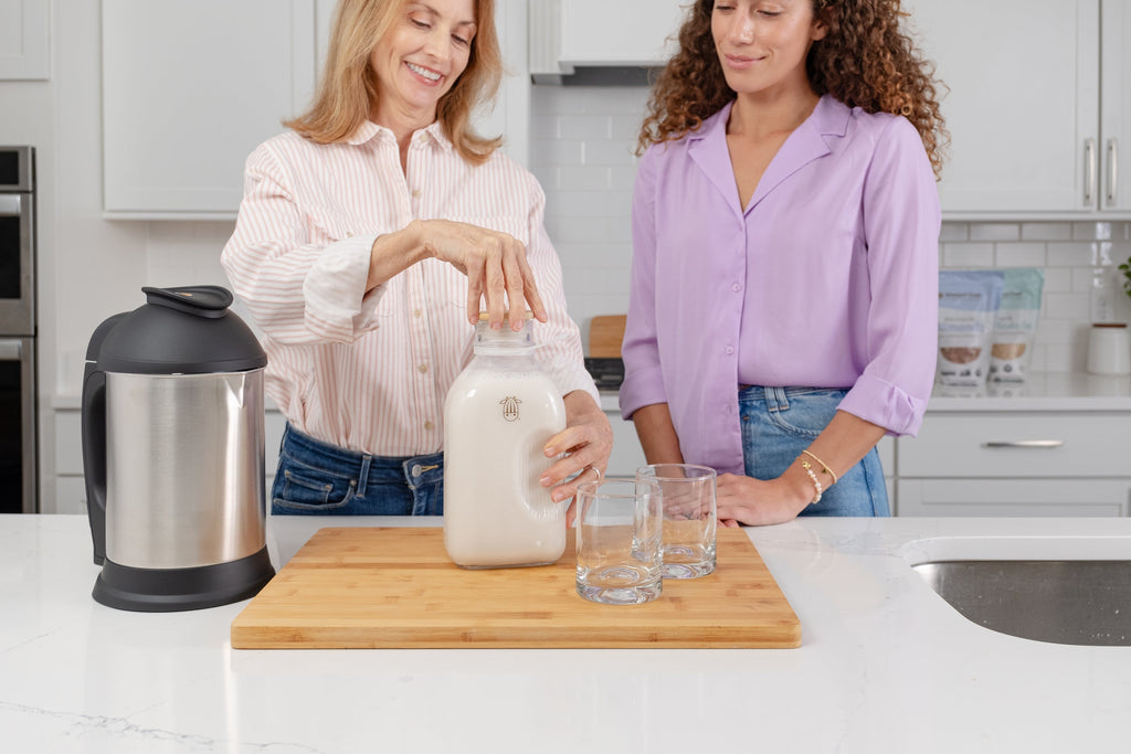 Easy Guide to Freezing Your Plant-Based Milk, Almond Milk, Oat Milk ...