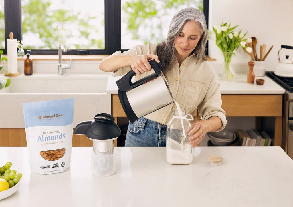 Ultimate Guide to Making Almond Milk at Home | Fresh & Nutritious ...