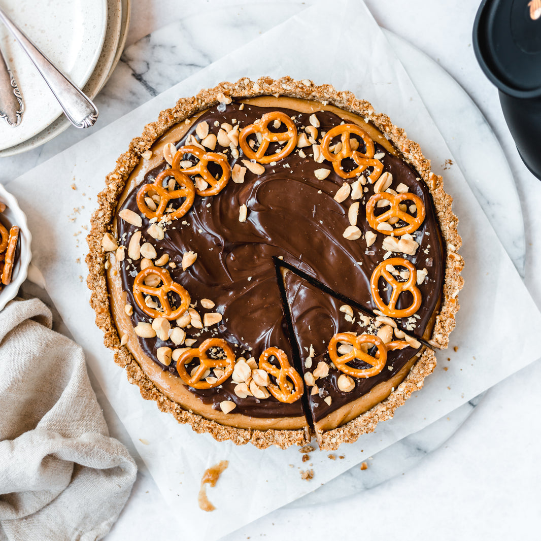 Linzer Tart – Almond Cow