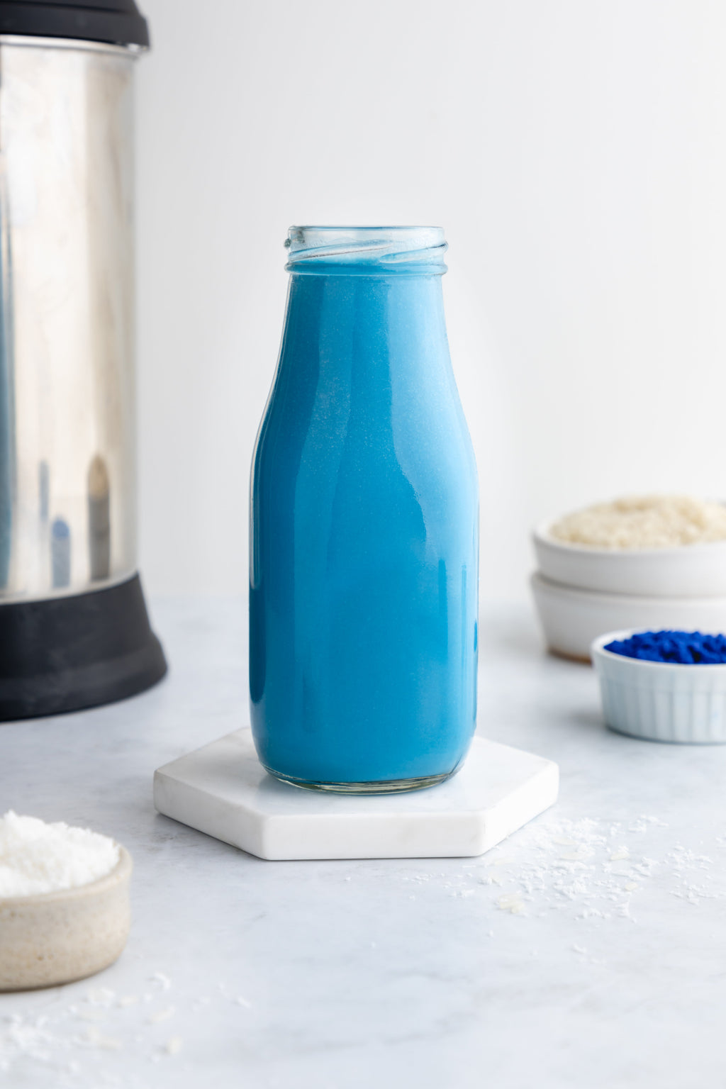 Blue Milk – Almond Cow